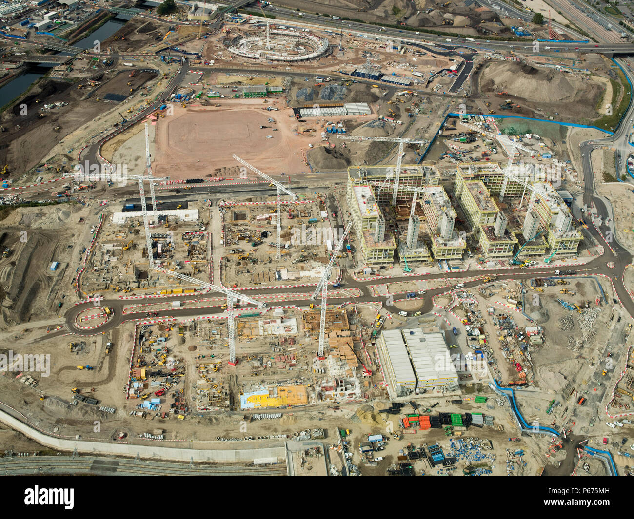 Olympic site aerial view stratford east london hi-res stock photography ...