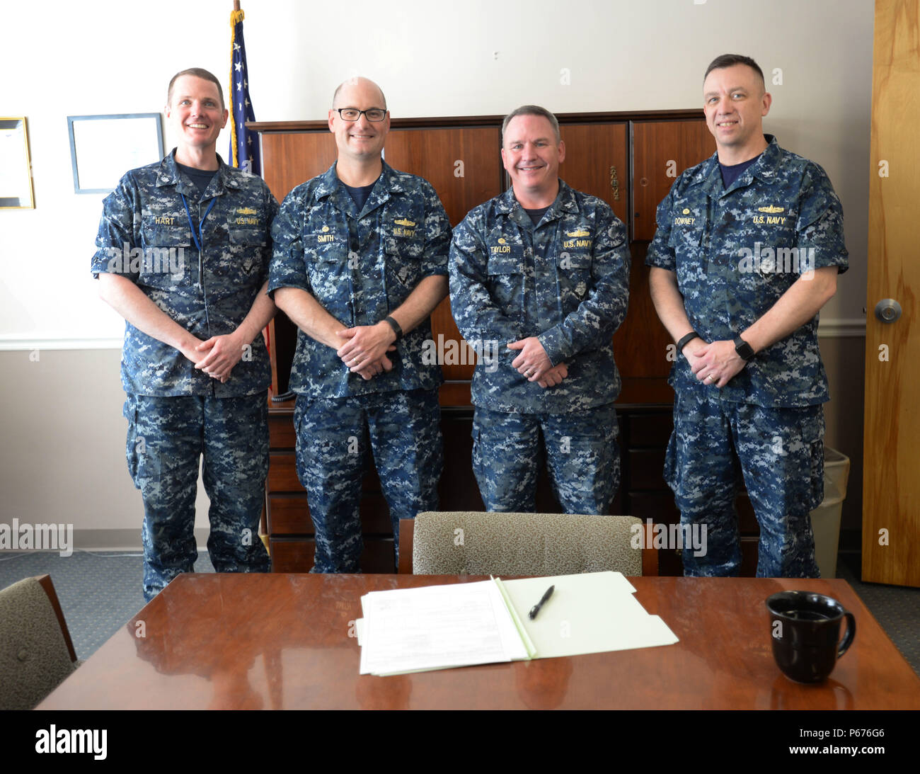 160520-N-YZ252-044 BATH, Maine (May 20, 2016) Cmdr. David Hart, left ...