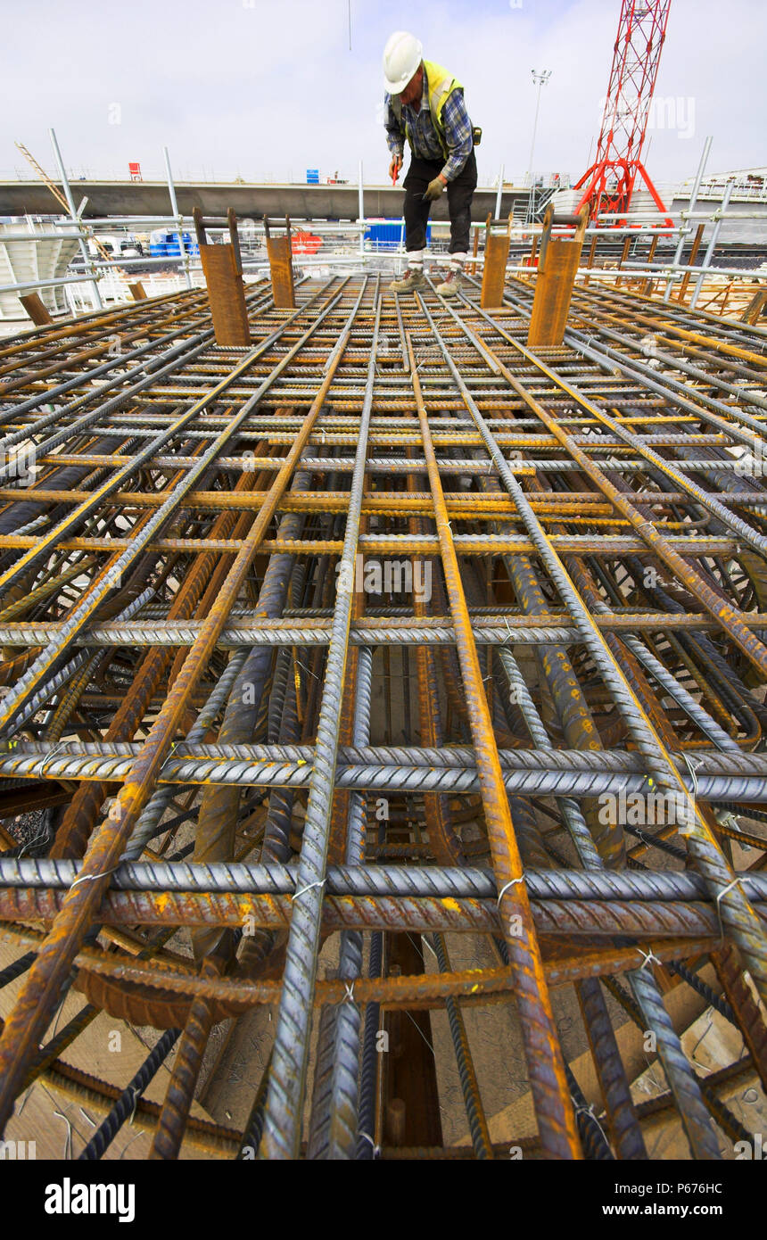 Fixers hi-res stock photography and images - Alamy