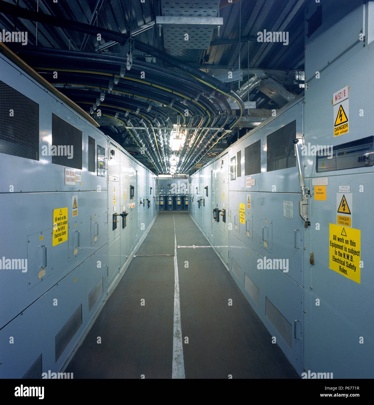 Data Centre control room Stock Photo - Alamy
