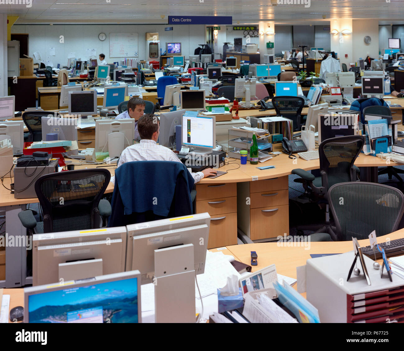 Trading Floor, international bank Stock Photo - Alamy