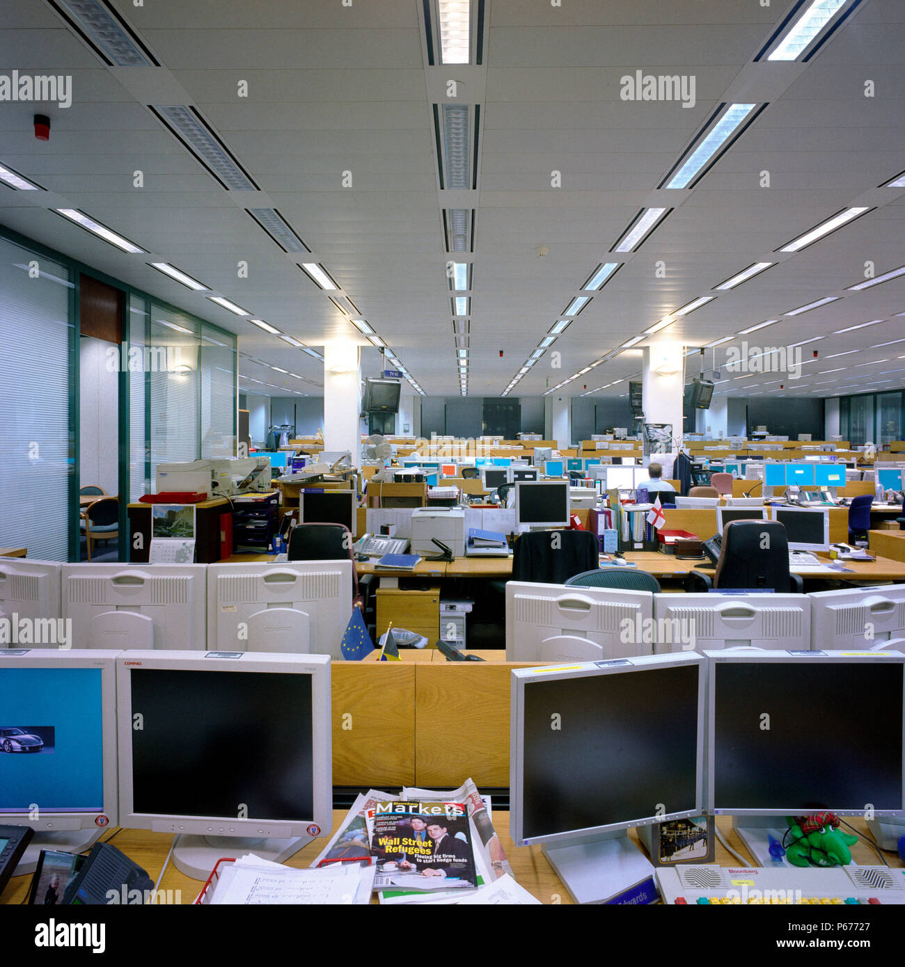 Trading Floor, international bank Stock Photo - Alamy