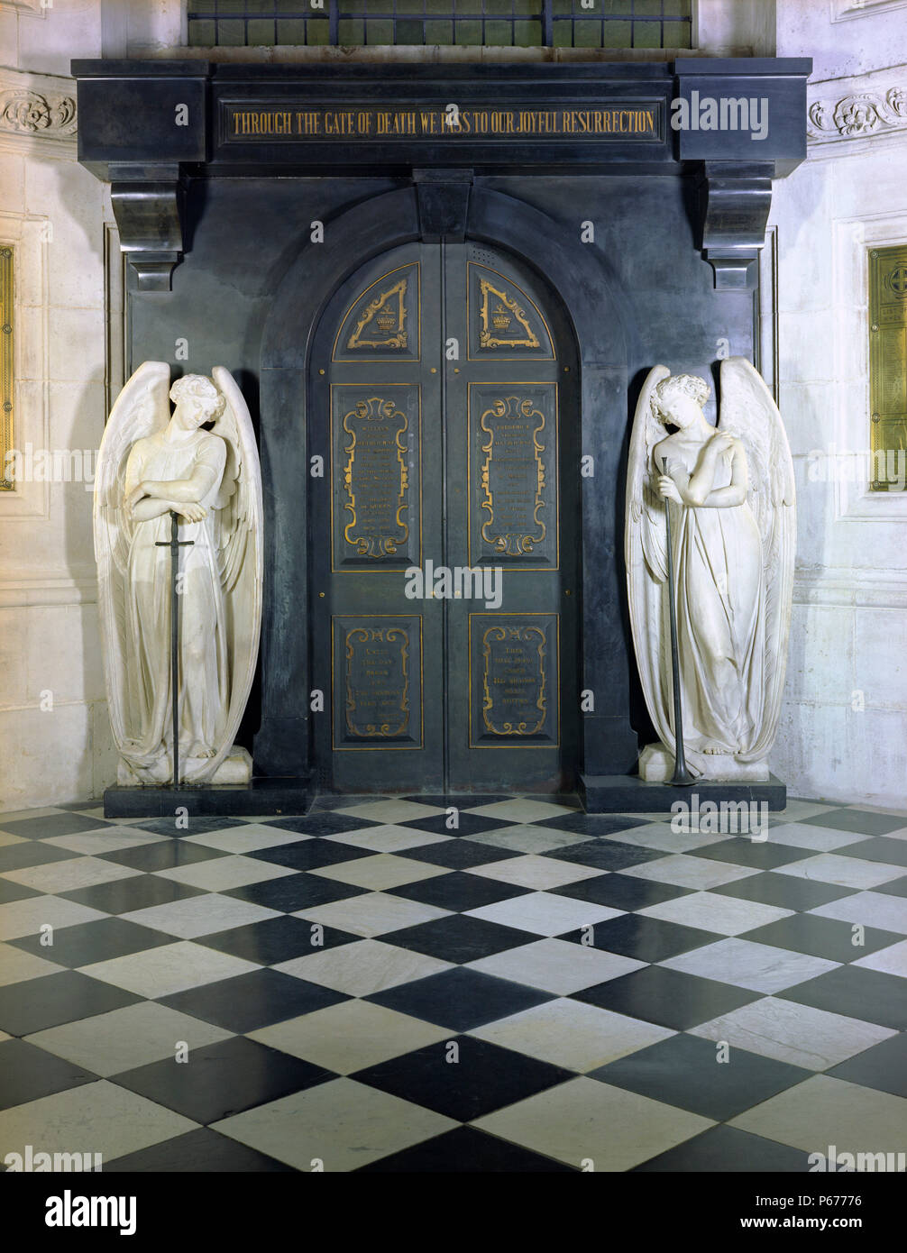 St Pauls Cathedral, Gates of Death Stock Photo - Alamy