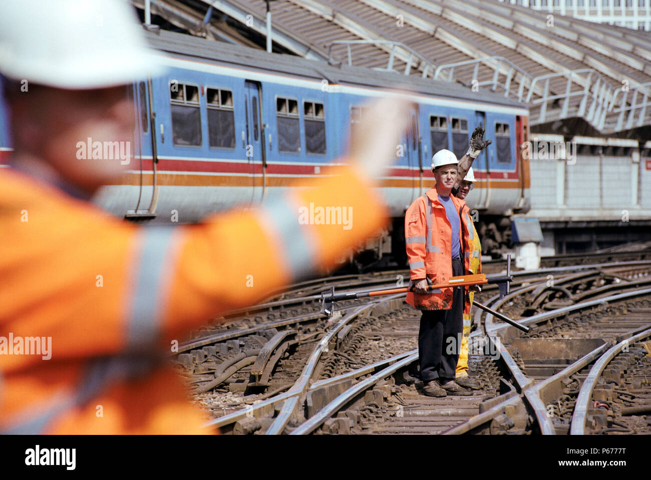Railtrack red signal hi-res stock photography and images - Alamy