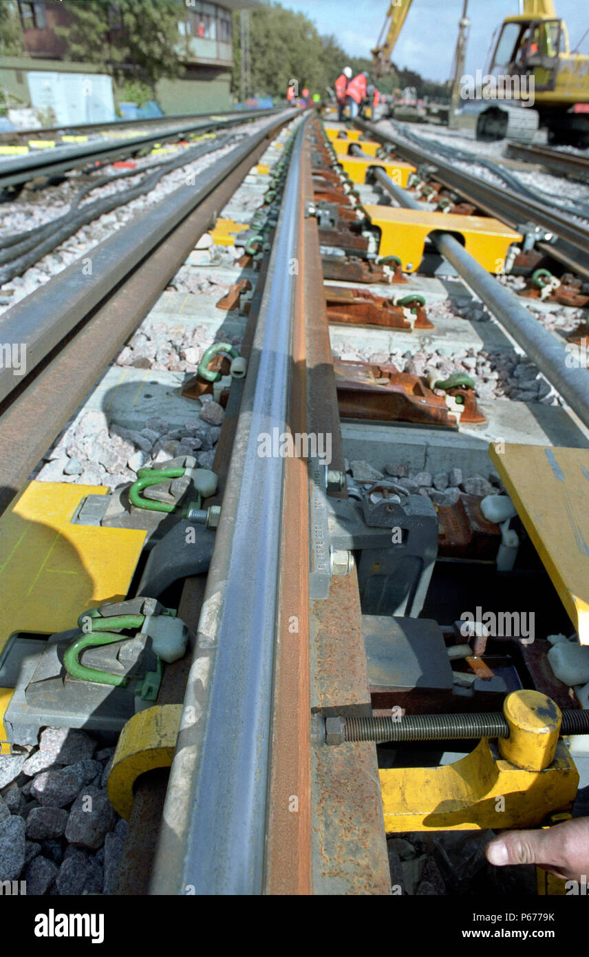 Lee rail hi-res stock photography and images - Alamy