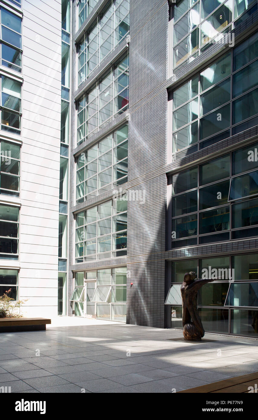 Cass business school hi-res stock photography and images - Alamy