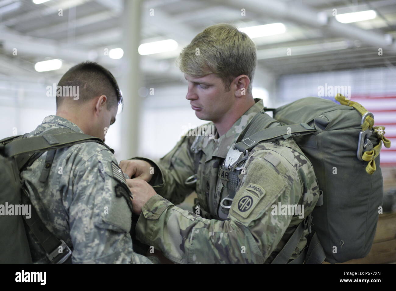Staff Sgt. Jonathan Pearson from 82nd Airborne Division Artillery ...