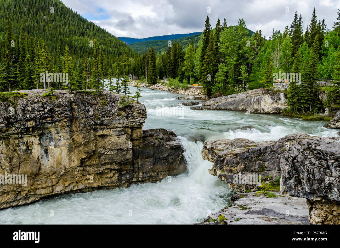 Elbow Falls, a set of waterfalls along the Elbow River, Kananaskis ...