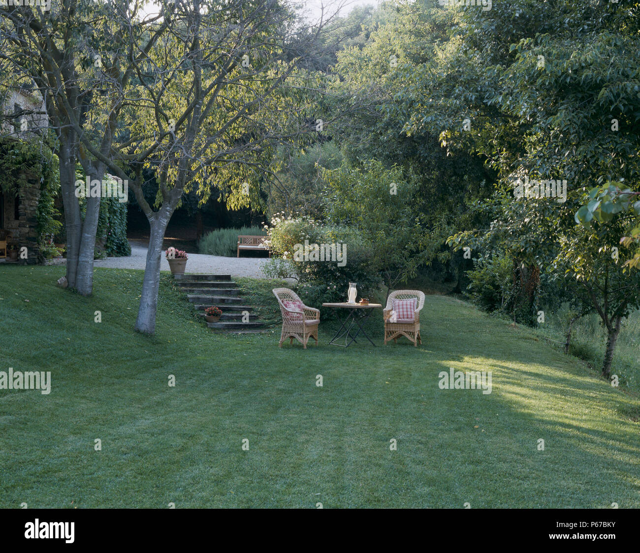 Seating arrangement hi-res stock photography and images - Alamy