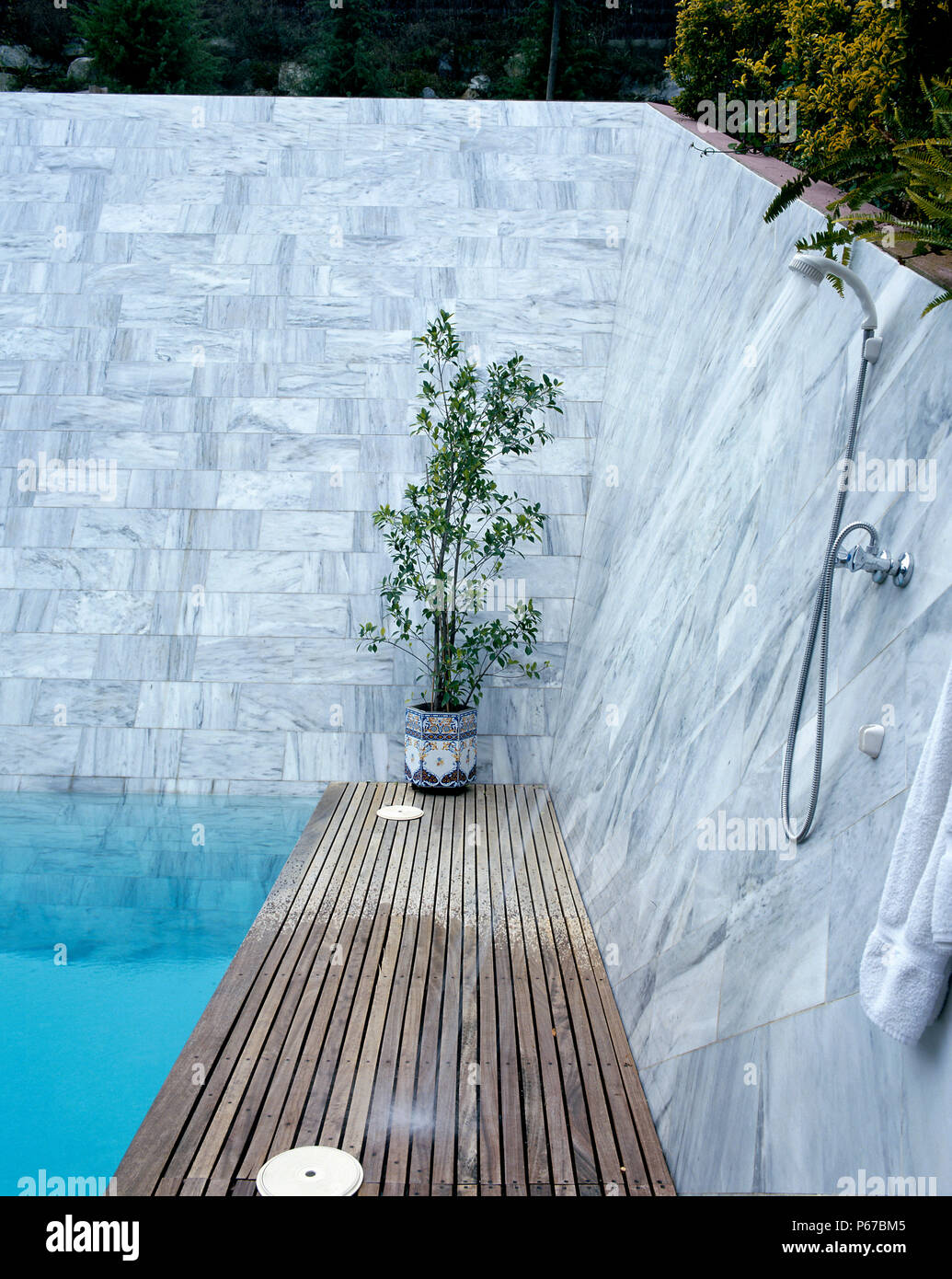 View of a shower in an outdoor swimming pool Stock Photo - Alamy