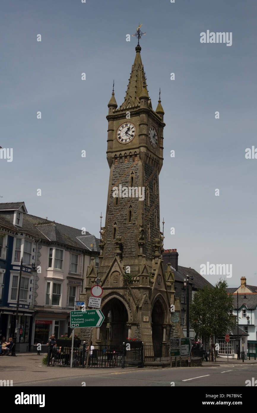 Machynlleth market town hi-res stock photography and images - Alamy