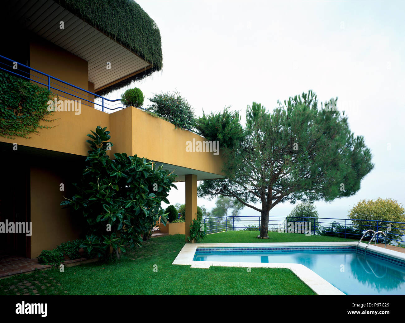 The pool building hi-res stock photography and images - Alamy