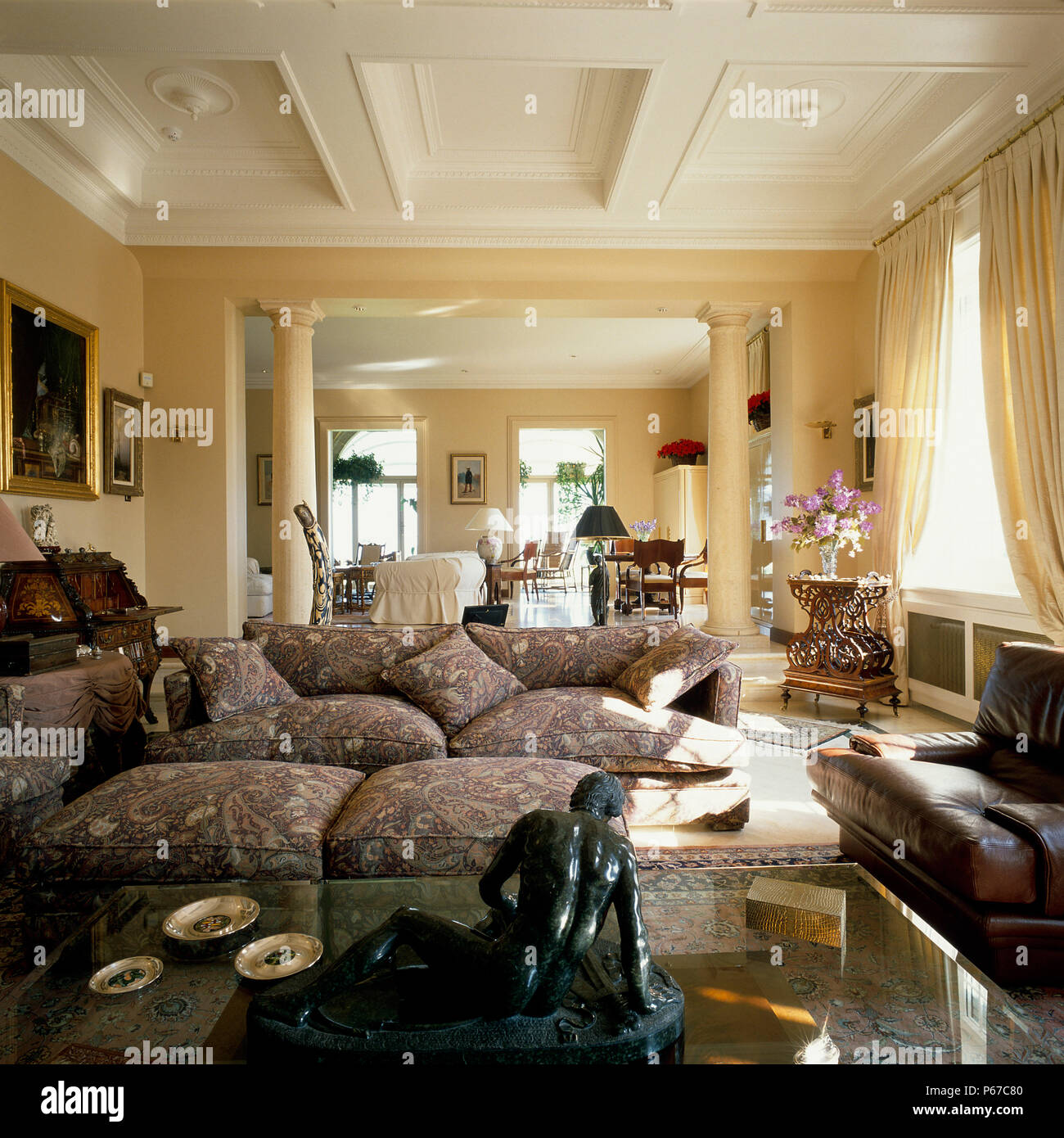 View of a well arranged living room Stock Photo - Alamy