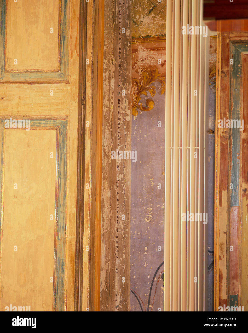 Wooden doorframe hi-res stock photography and images - Alamy