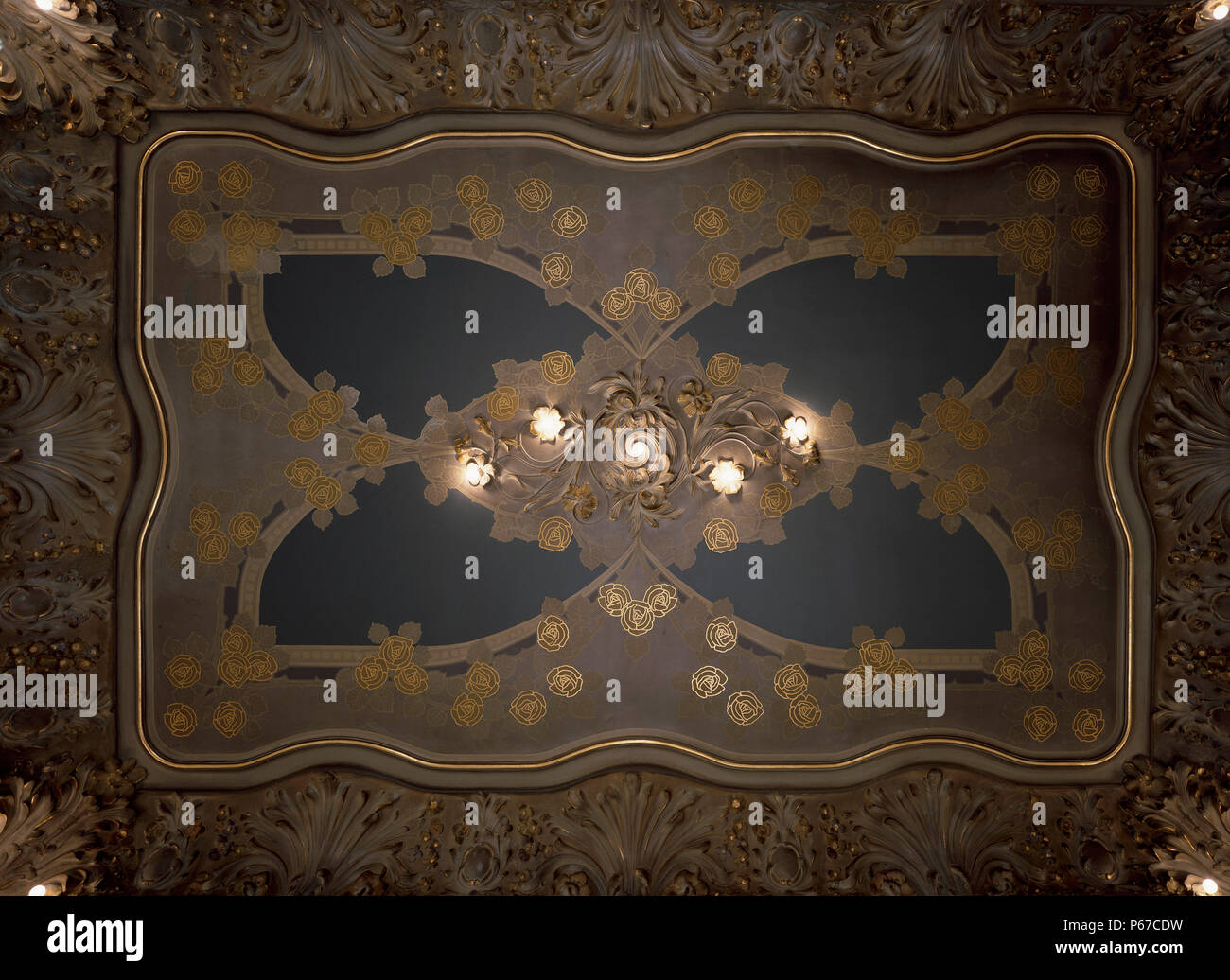 View of an artistic illuminated ceiling Stock Photo - Alamy