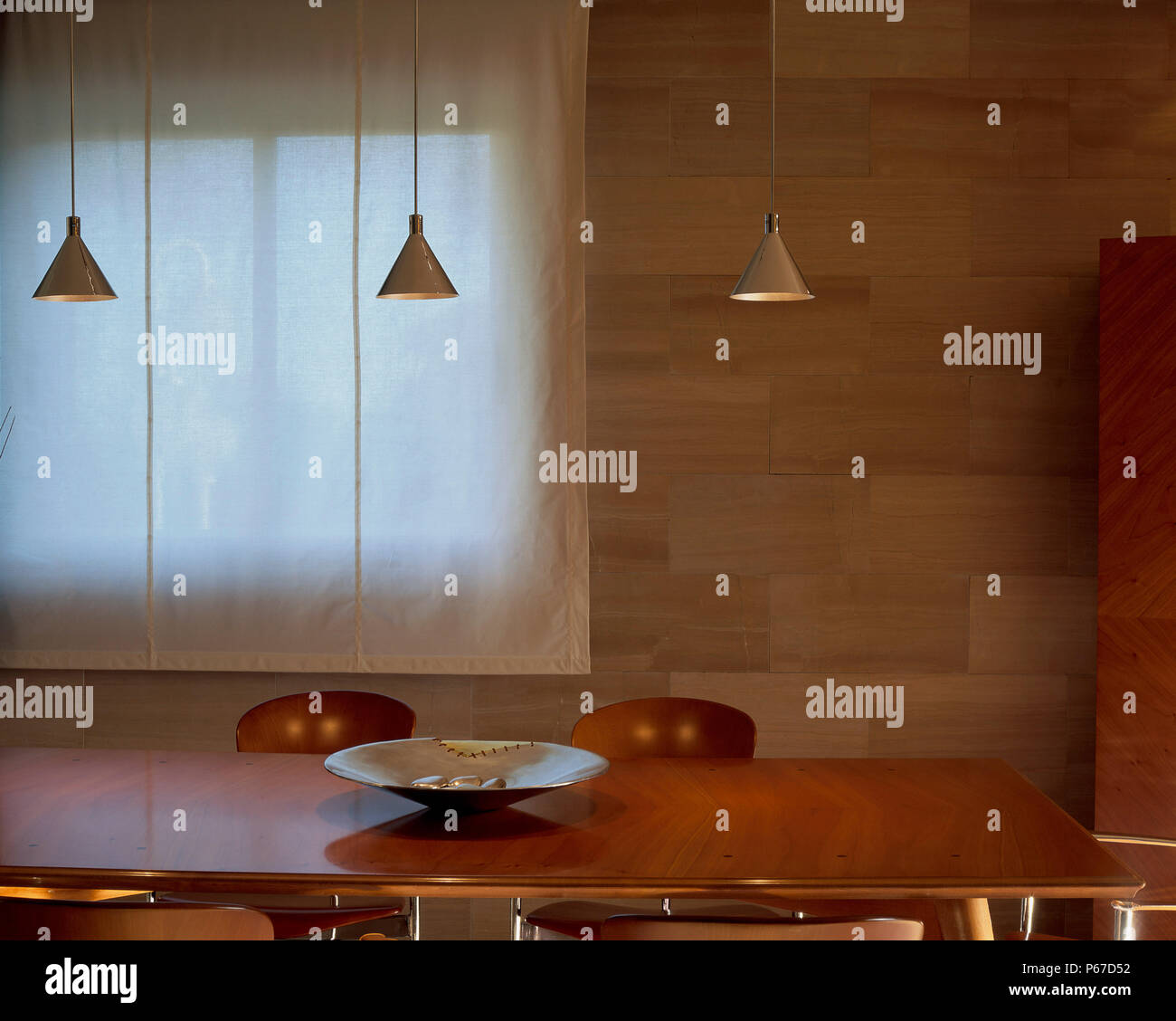Suspended table hi-res stock photography and images - Alamy