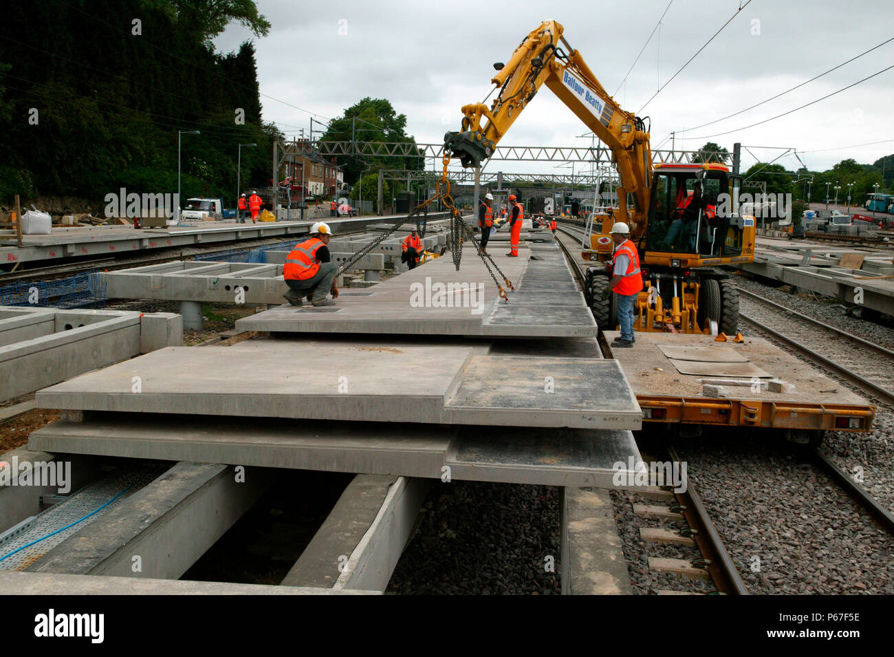 Building the platform extensions at the southern end of Tring station ...