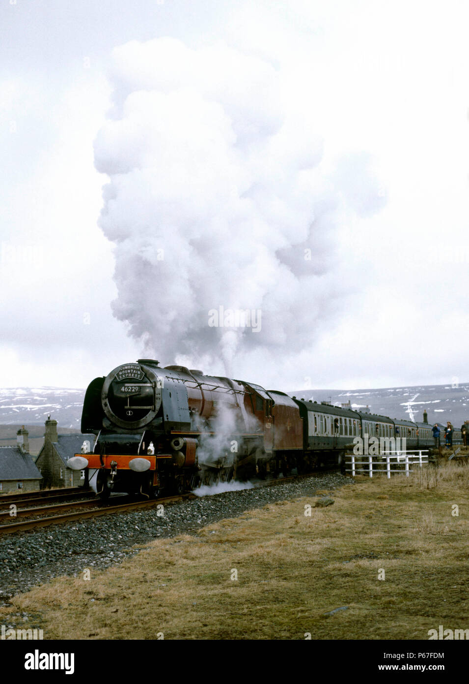 Hellifield steam hi-res stock photography and images - Alamy