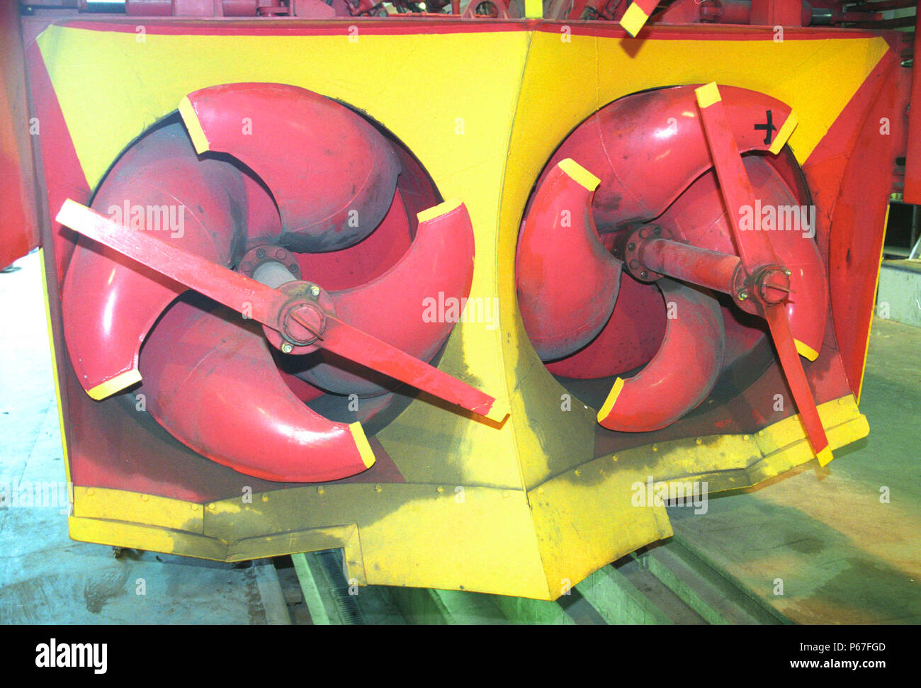 Detail of Network Rail's snow blower ADB96850 Stock Photo - Alamy