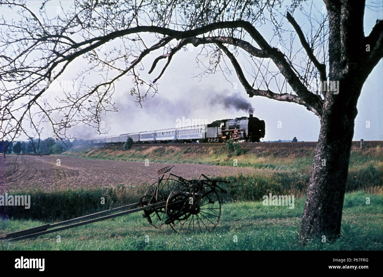 O1 class hi-res stock photography and images - Alamy