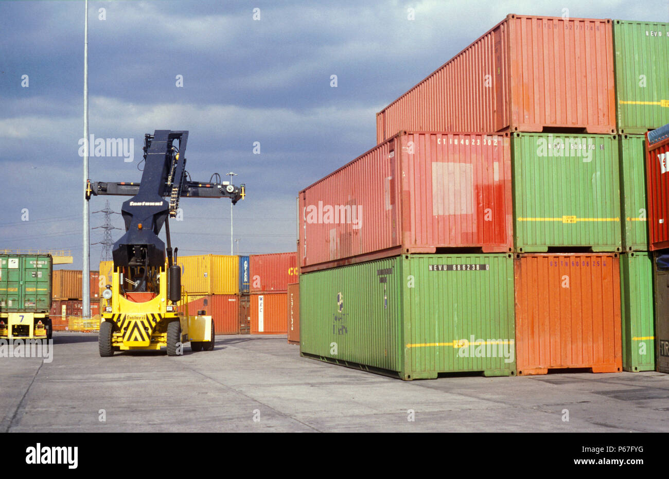 Fork terminal hi-res stock photography and images - Alamy