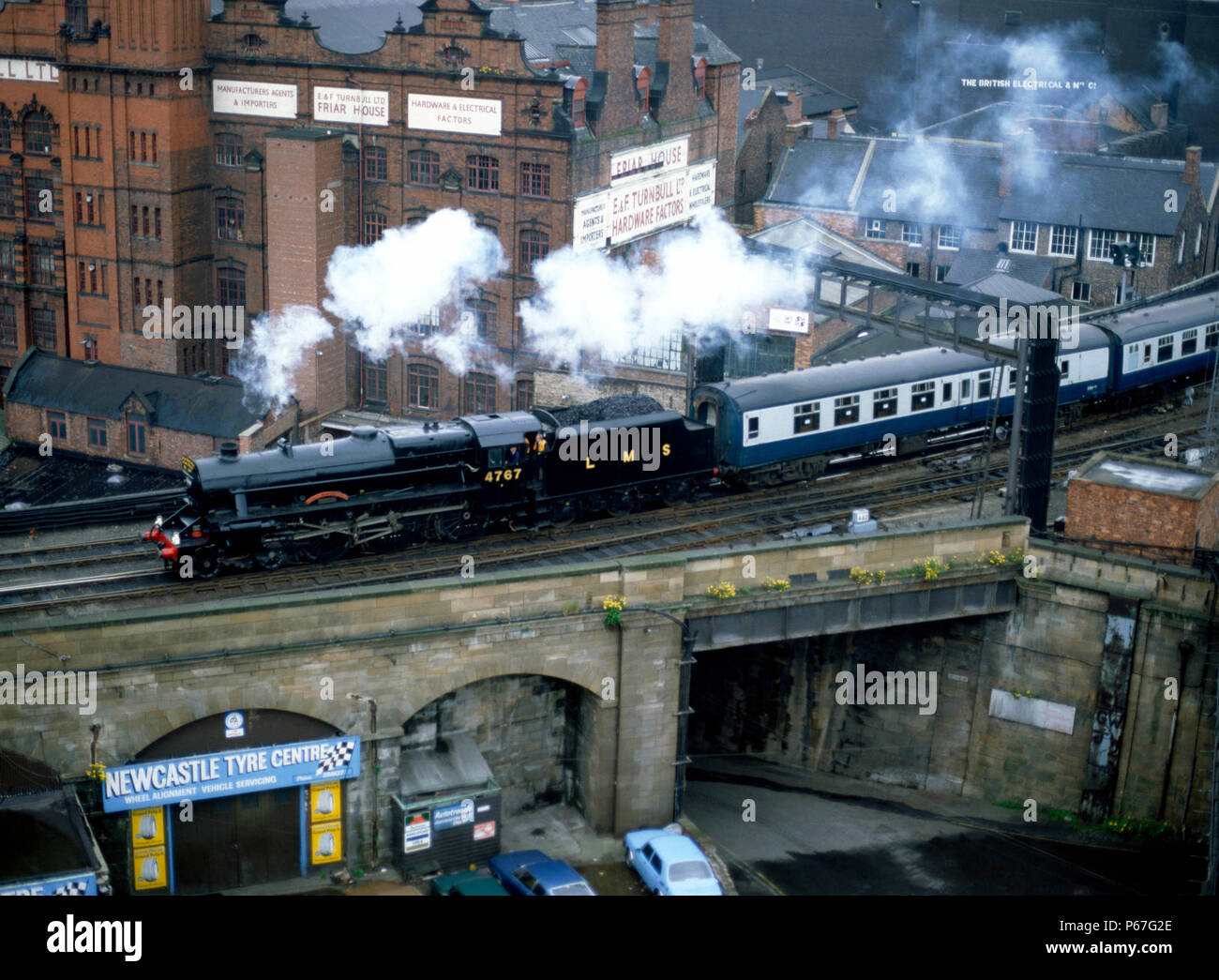 City 16 4 04 hi-res stock photography and images - Alamy