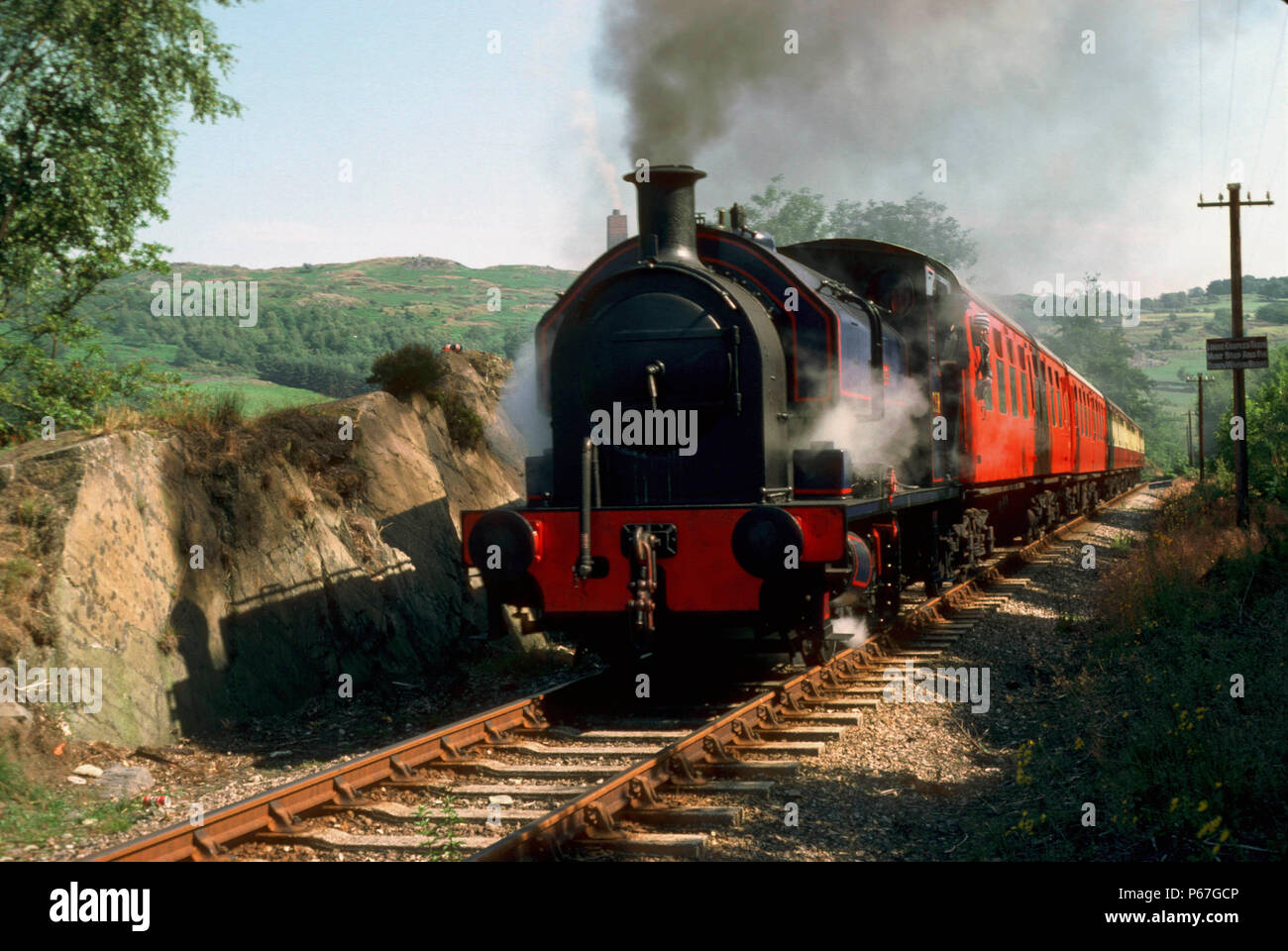 Lakeside and Haverthwaite Railway. 0-6-0 ST No.014 Princess comes up ...