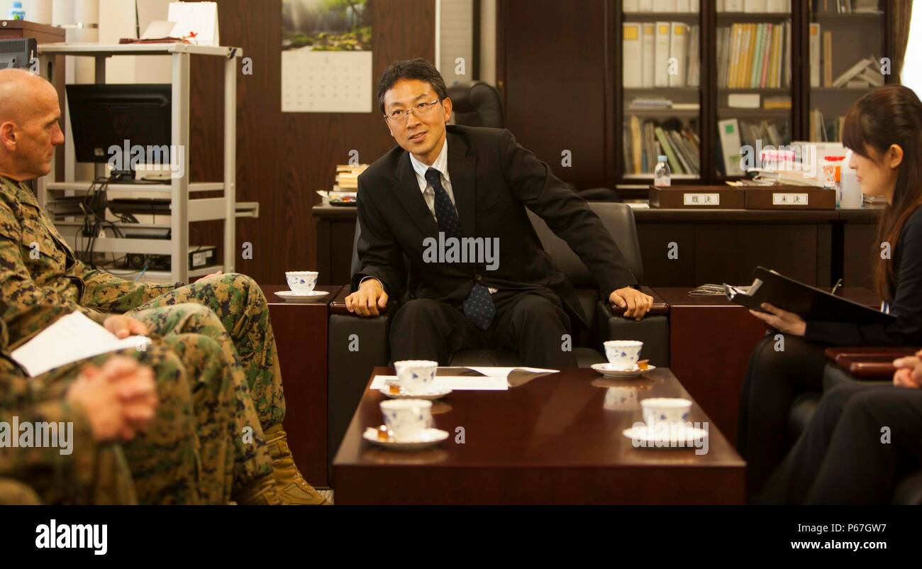 Maj. Gen. Richard Simcock, commanding officer of the 3rd Marine ...