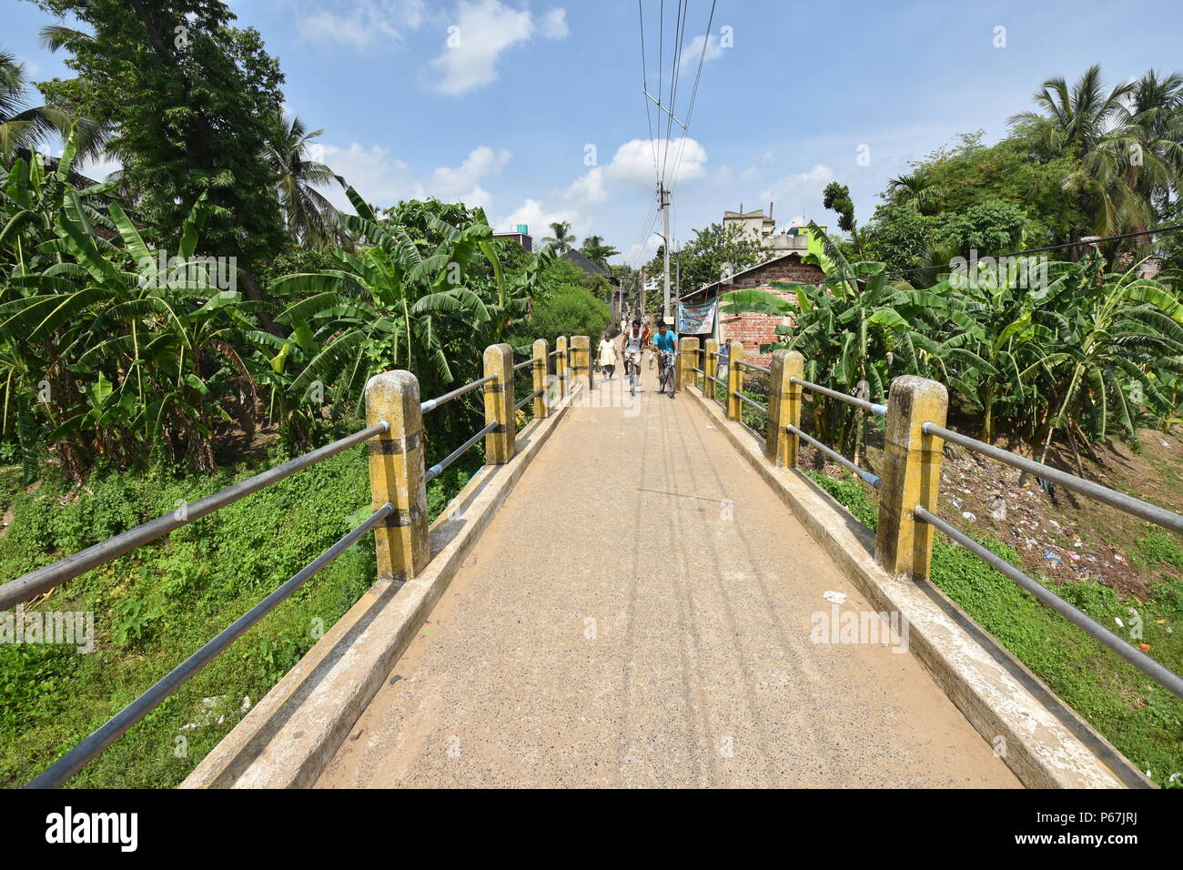 Damodar bridge hi-res stock photography and images - Alamy