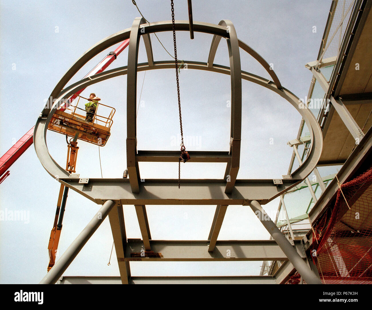 Construction of Unity City Academy, Middlesbrough, Cleveland. Contactor ...