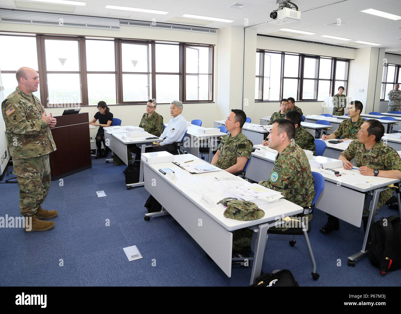 Dislocated civilians hi-res stock photography and images - Alamy