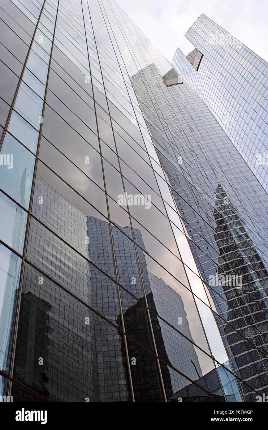 La defense, modern buildings, Paris, France Stock Photo - Alamy