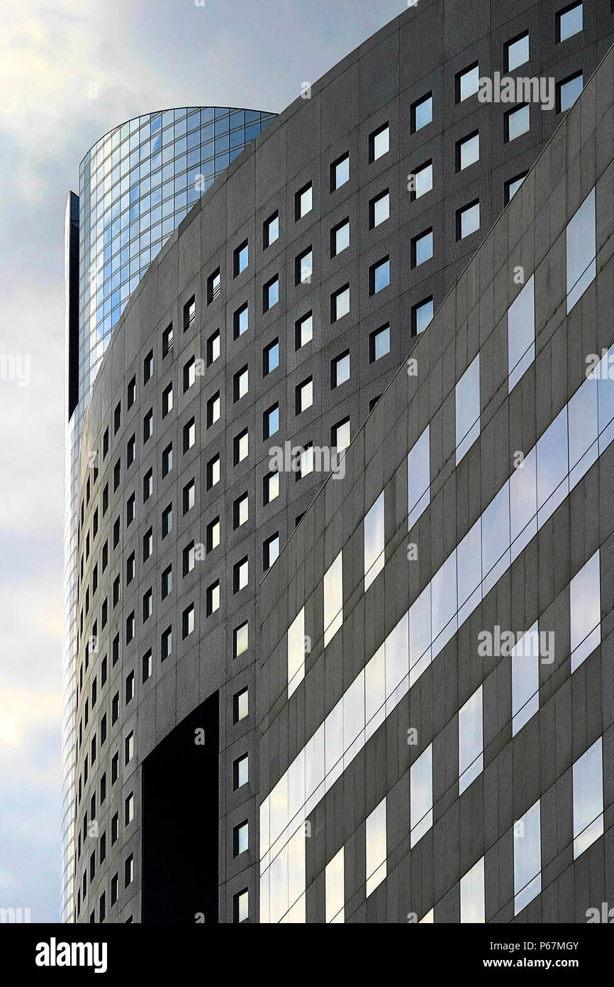 La defense, modern buildings, Paris, France Stock Photo - Alamy