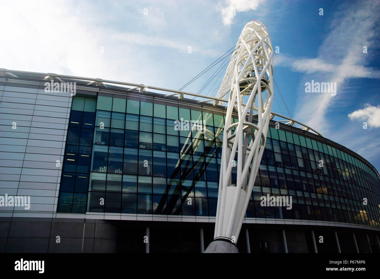 Wembley Stadium was designed by architects HOK Sport and Foster ...