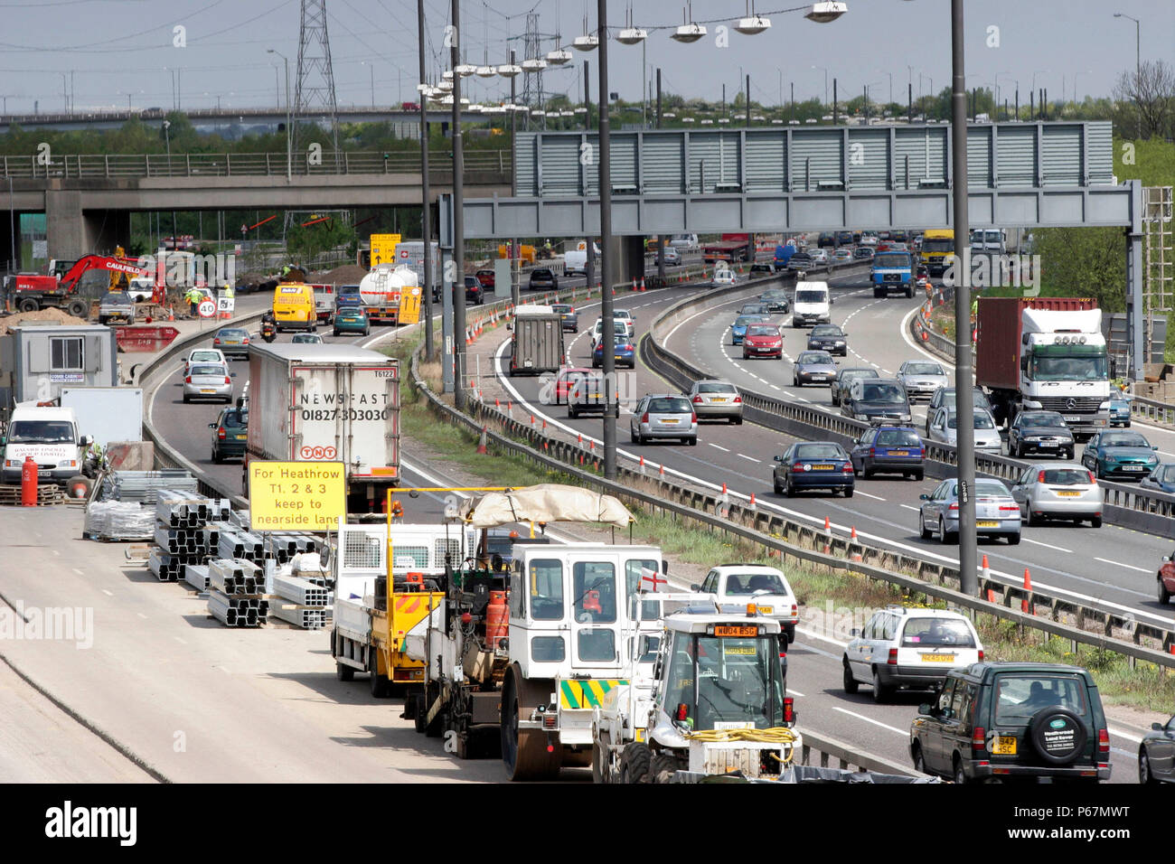 Heavy traffic on the M25 Motorway, London Stock Photo - Alamy