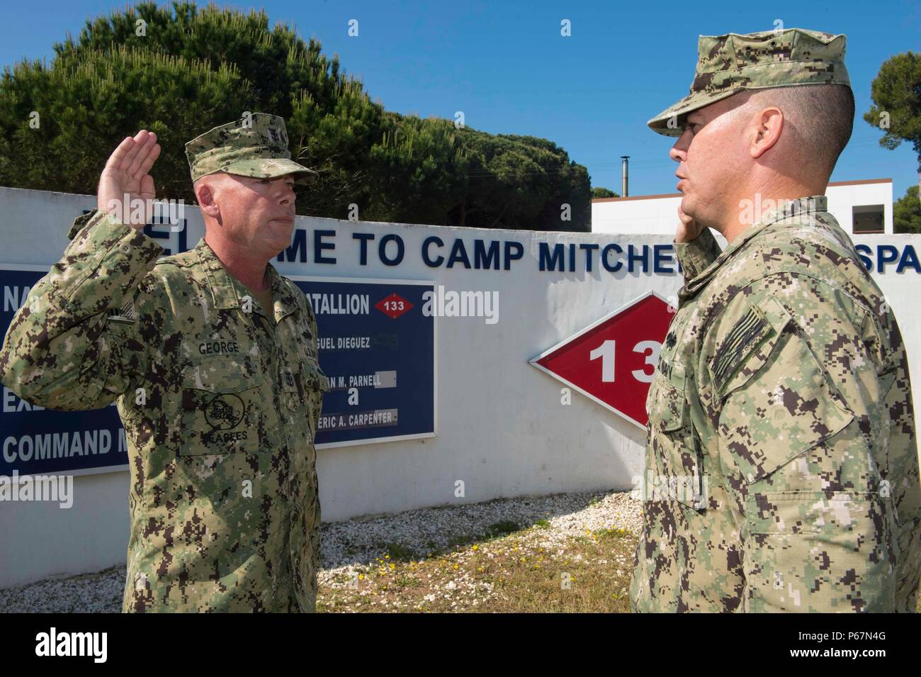 160520-N-YM856-025 ROTA, Spain (May 20, 2016) Master Chief Equipmentman ...