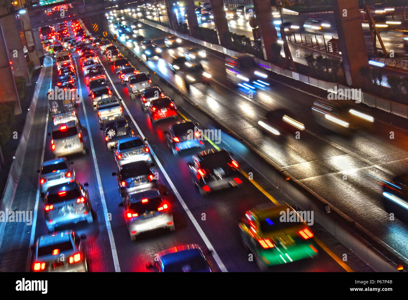 Traffic during night in bangkok hi-res stock photography and images - Alamy