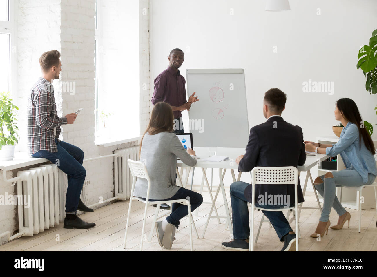 Coach work hi-res stock photography and images - Alamy