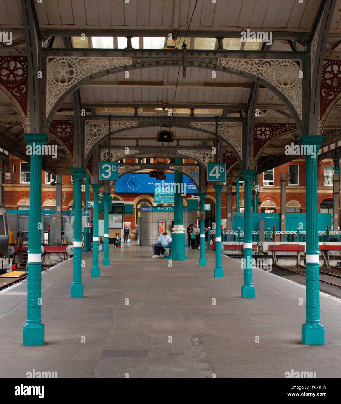 04 august 2004 hi-res stock photography and images - Alamy