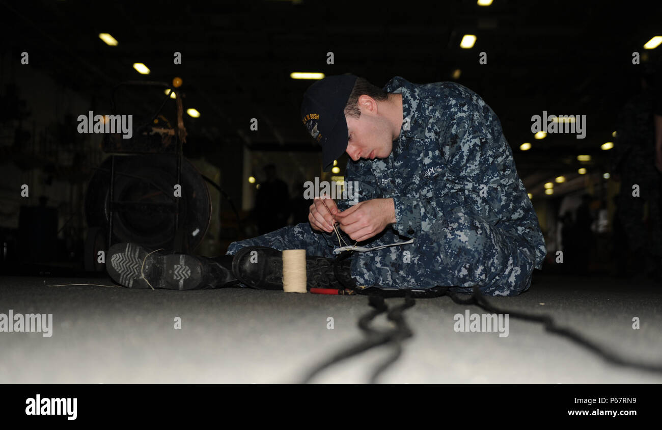 160512-N-UV609-019 PORTSMOUTH, Va. (May 12, 2016) Boatswain's Mate ...