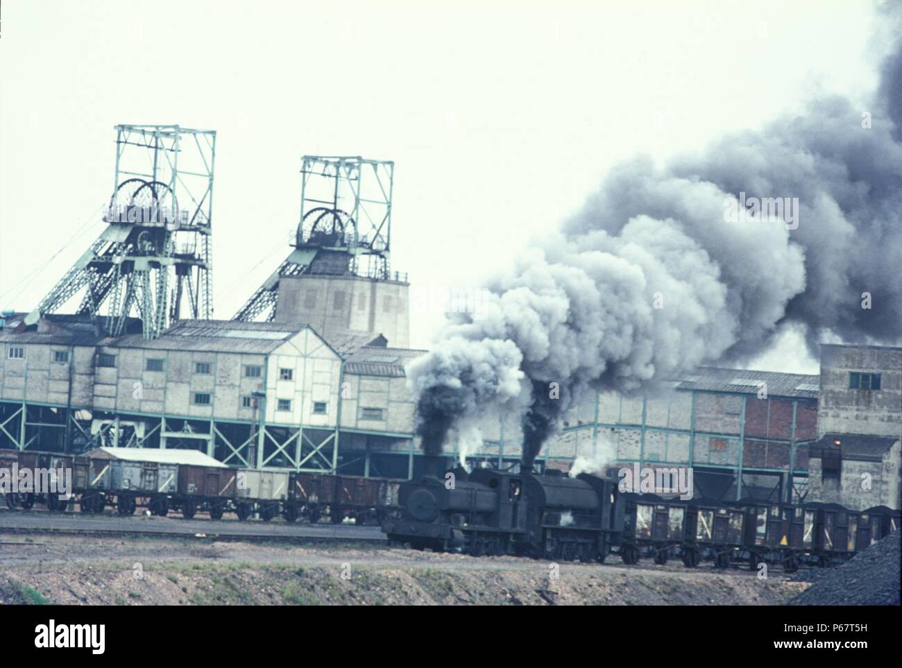 Polkemmet colliery hi-res stock photography and images - Alamy