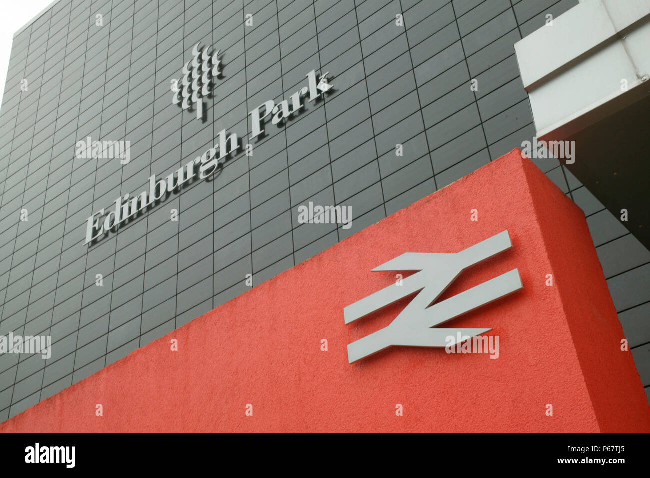 2005 sign hi-res stock photography and images - Alamy