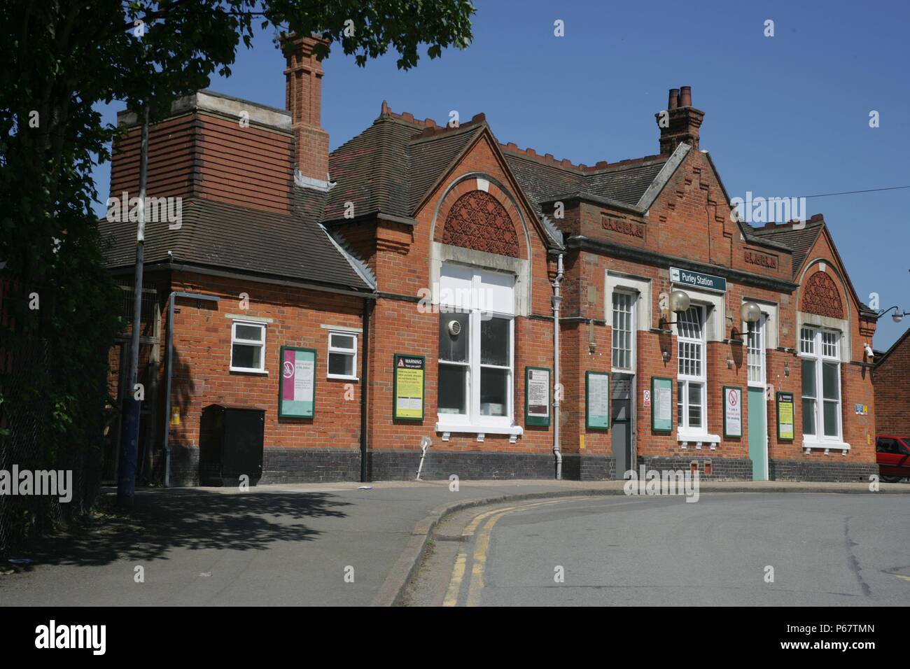 Purley Railway Station High Resolution Stock Photography and Images - Alamy