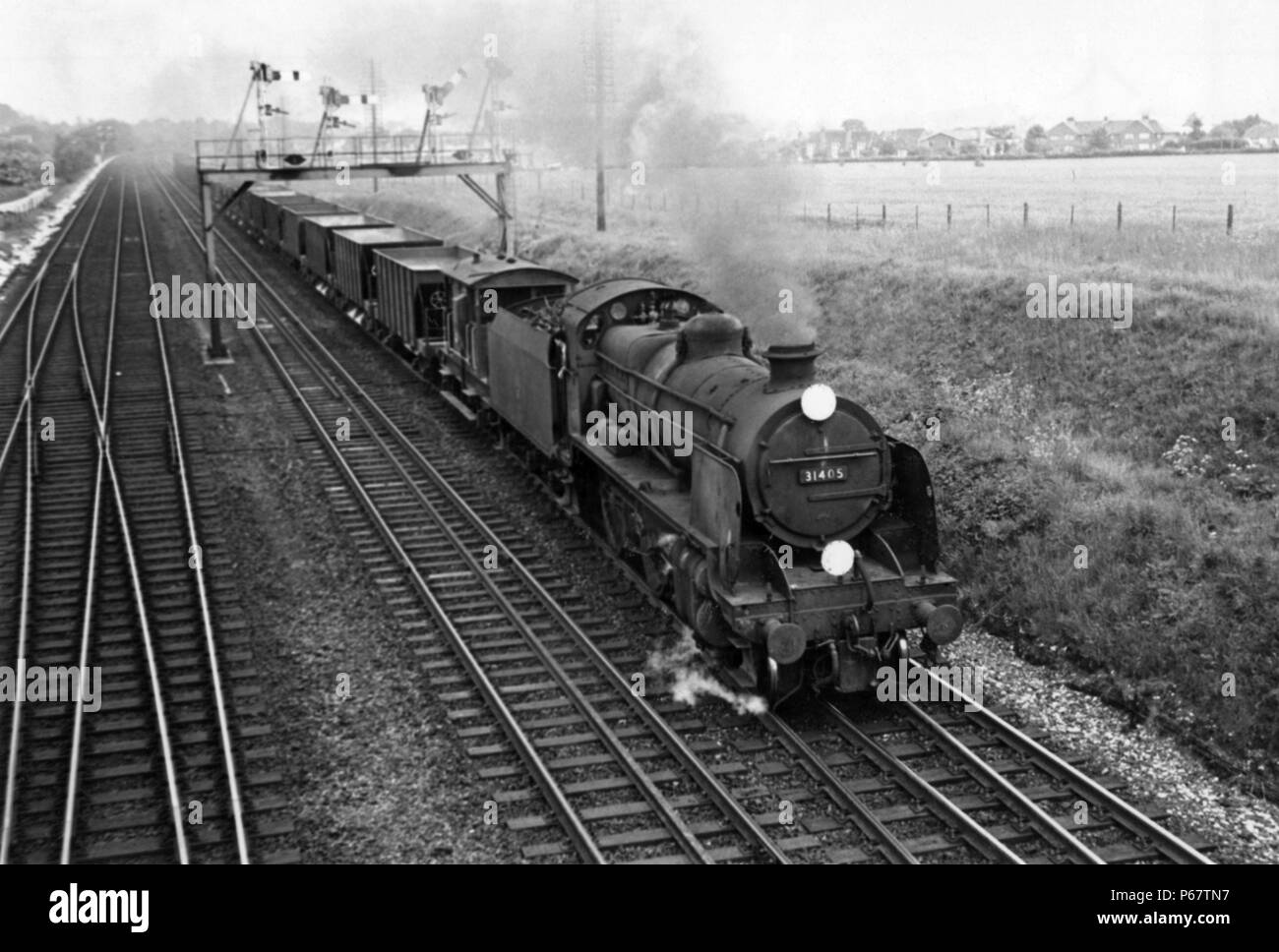 Working class 1960s hi-res stock photography and images - Alamy