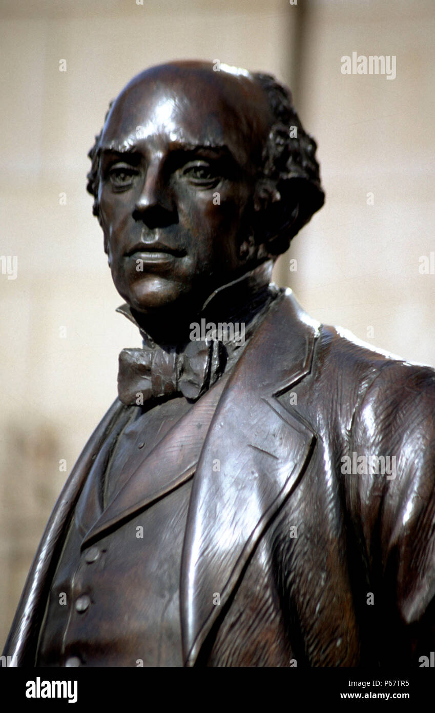 Statue of cook hi-res stock photography and images - Alamy