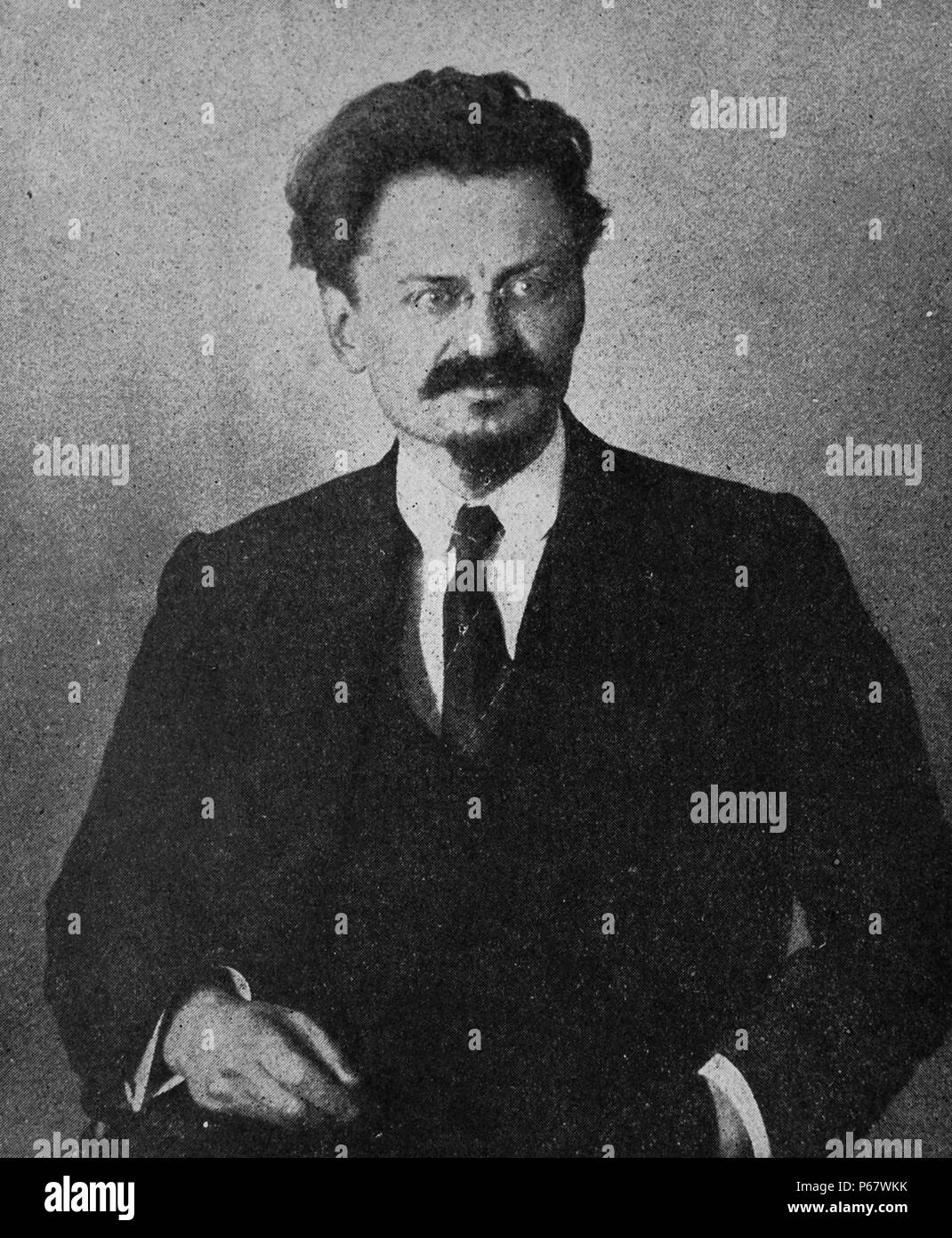 Leon trotsky 1879 1940 Black and White Stock Photos & Images - Alamy