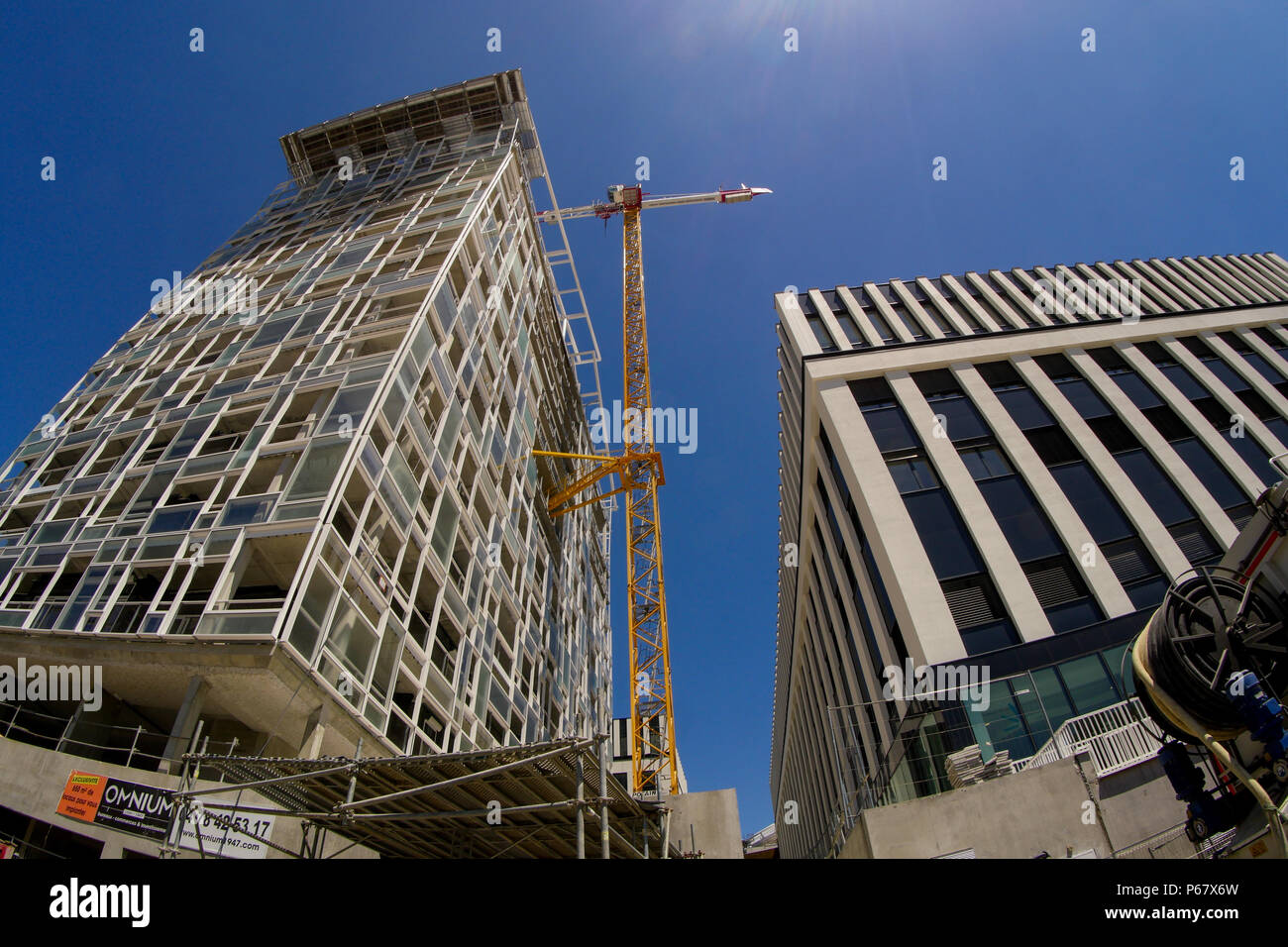 Icone Tower Building site and Digital Technologies City building ...