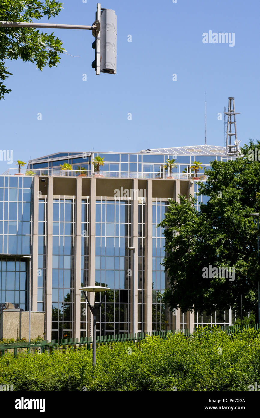 Interpol headquarter hi-res stock photography and images - Alamy