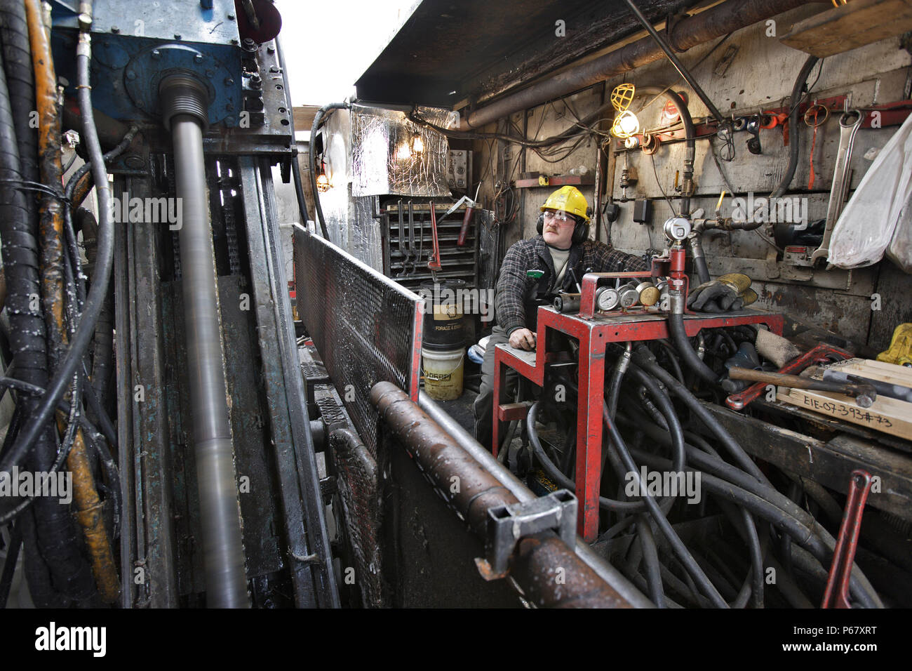 Mining drill operator hi-res stock photography and images - Alamy