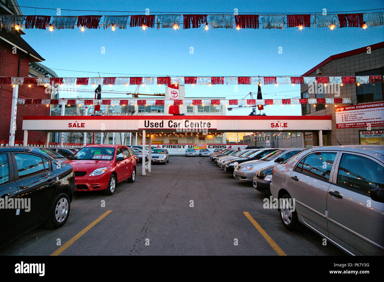 Used car showroom, United Kingdom Stock Photo - Alamy